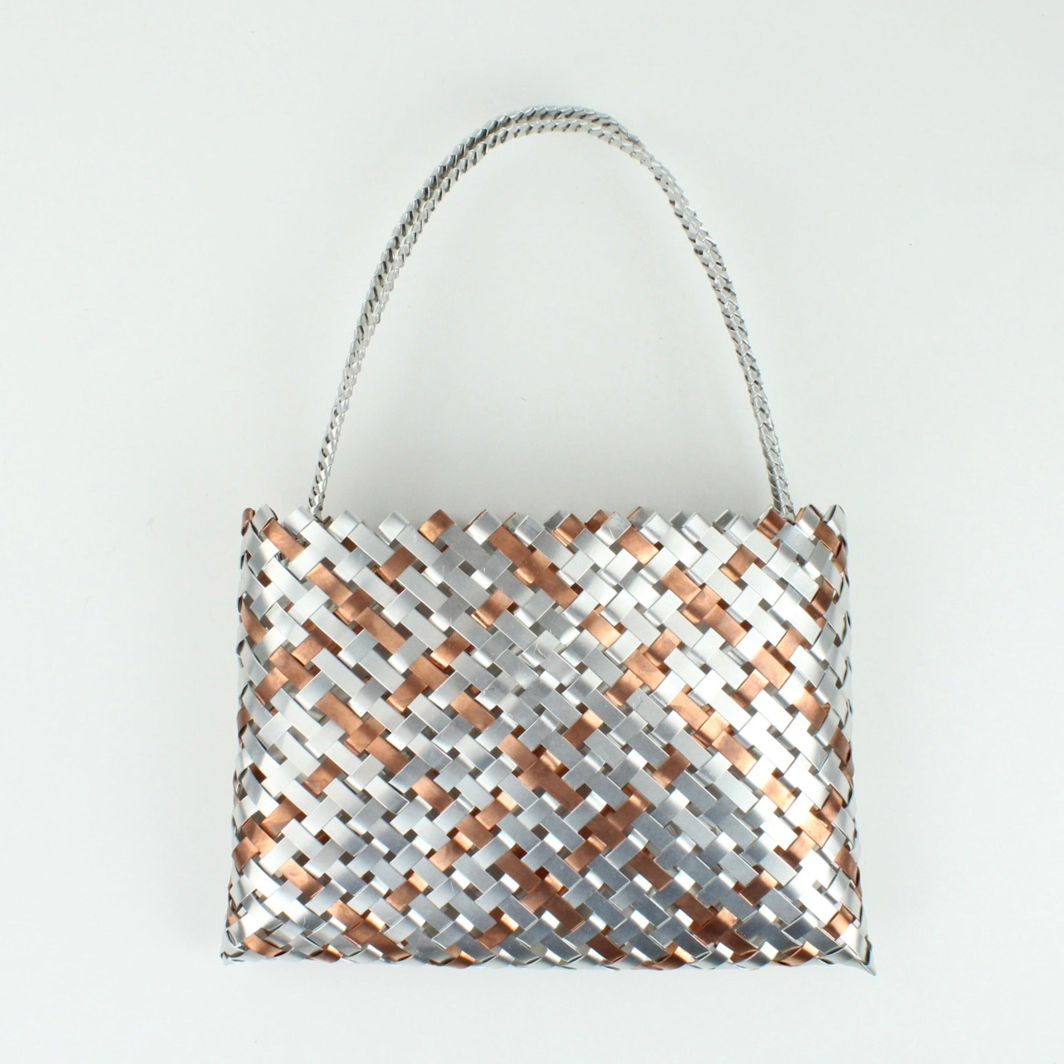 Kete - Copper and silver 16 ends – Kina NZ Design + Artspace