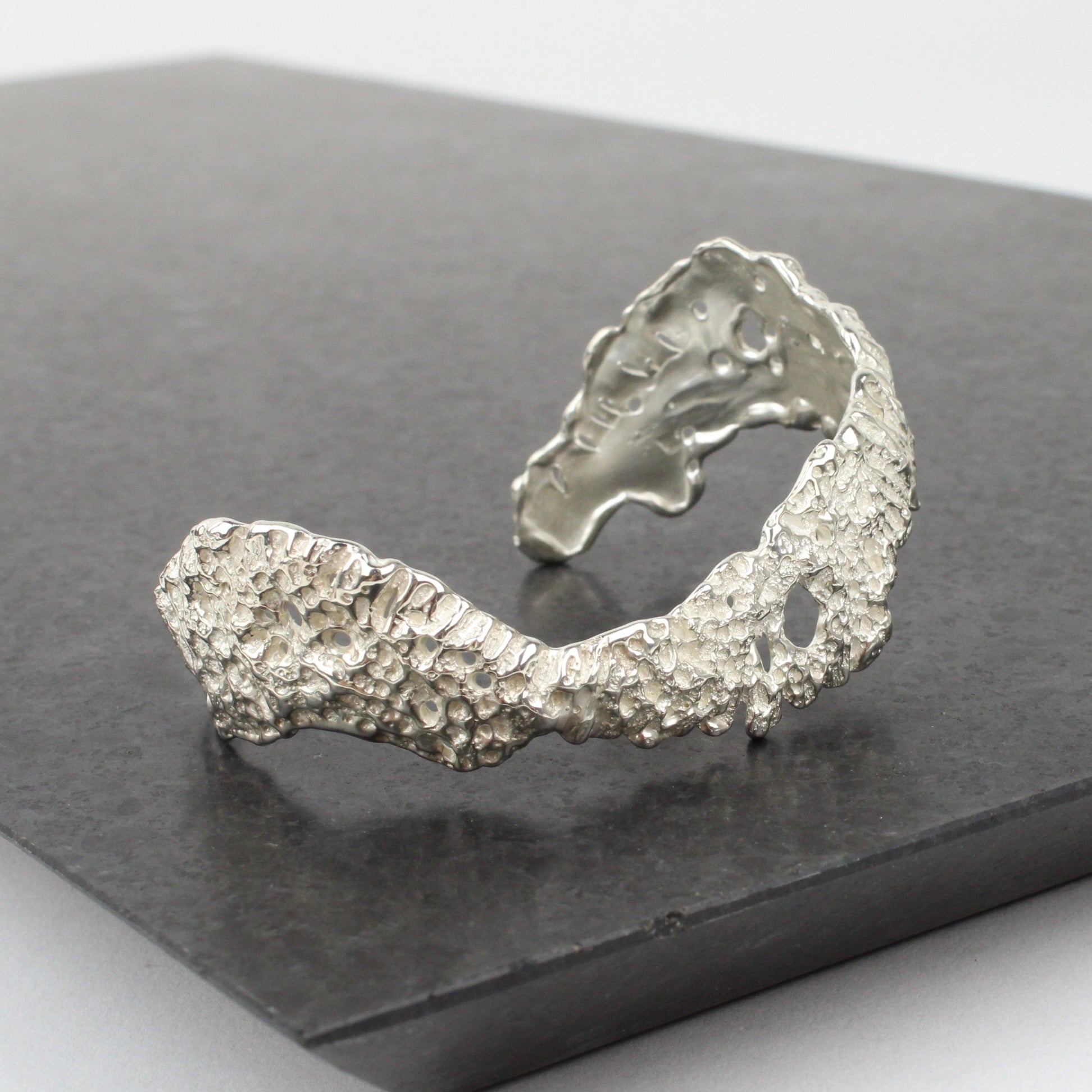 Hawaiian coral cuff – Kina NZ Design + Artspace