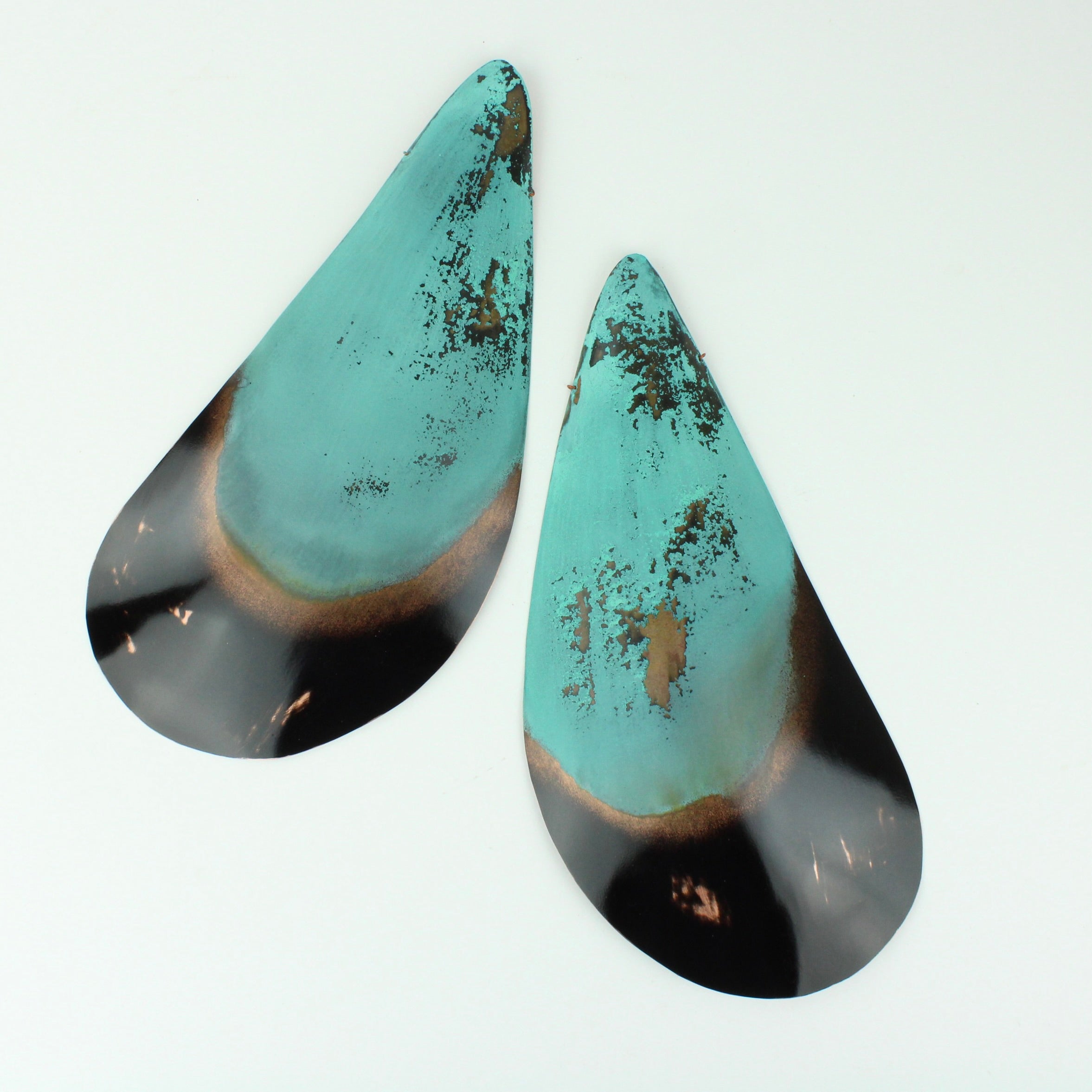 Pair of Mussel shells - small – Kina NZ Design + Artspace