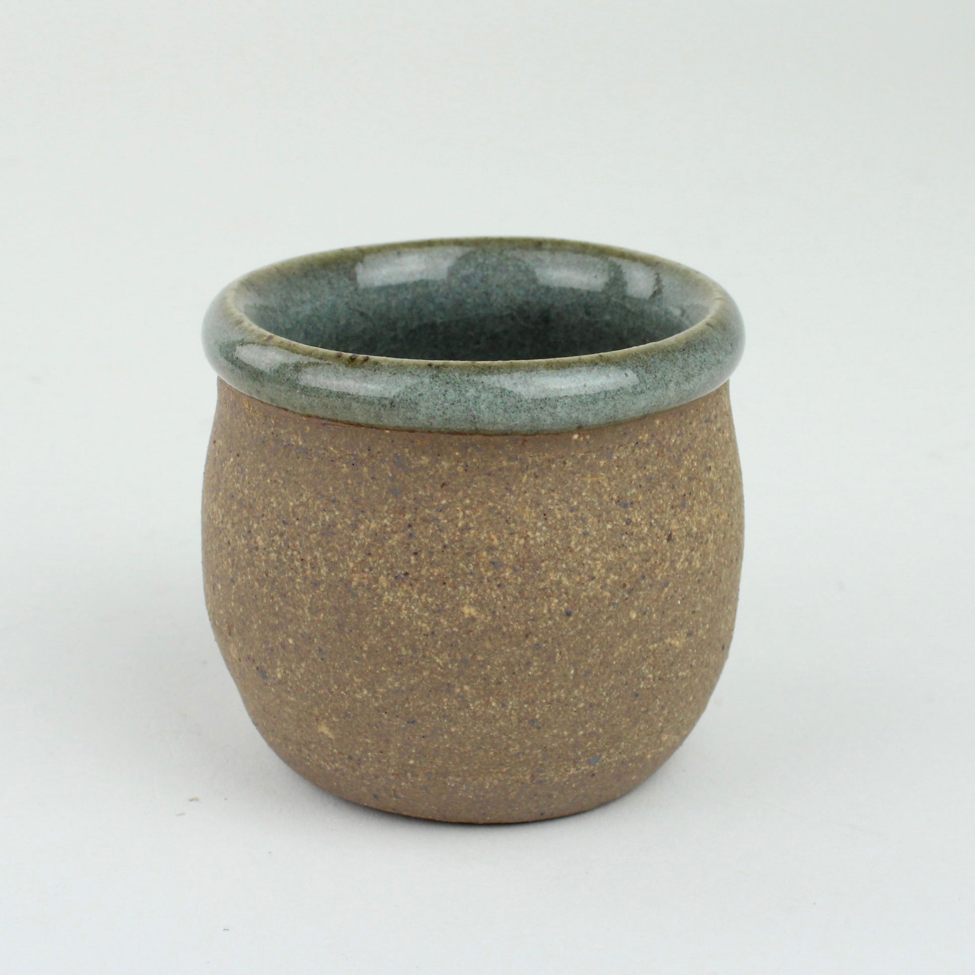 Pottery – Kina NZ Design + Artspace