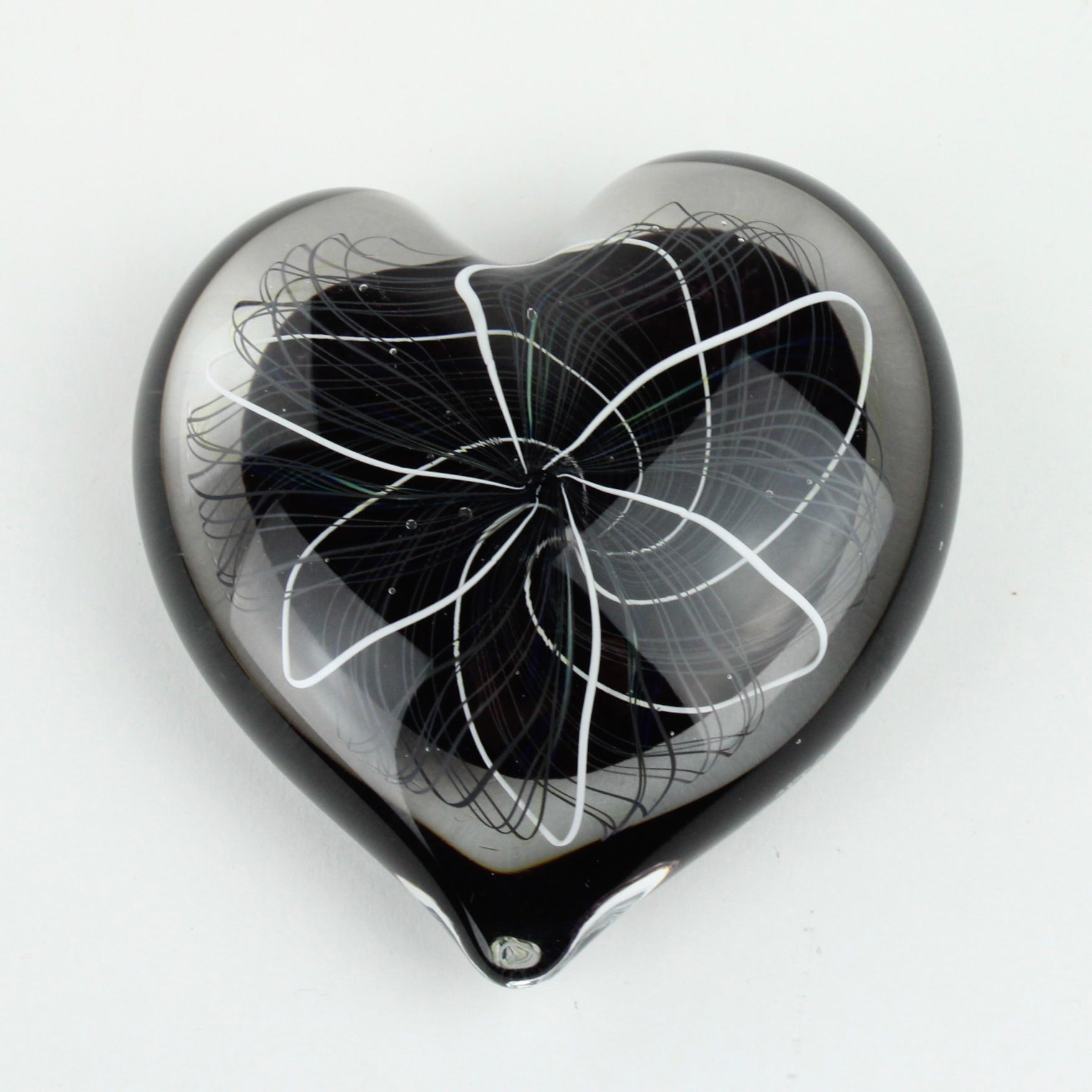 Tangle Heart II – Kina NZ Design + Artspace