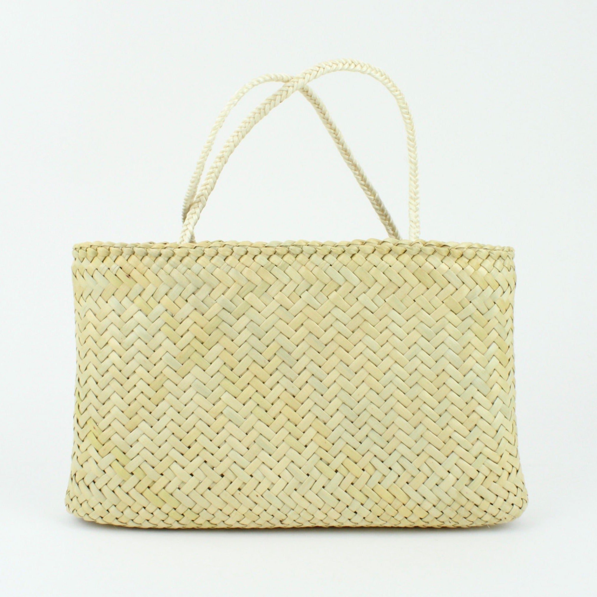 Kete Whakairo - Natural – Kina NZ Design + Artspace