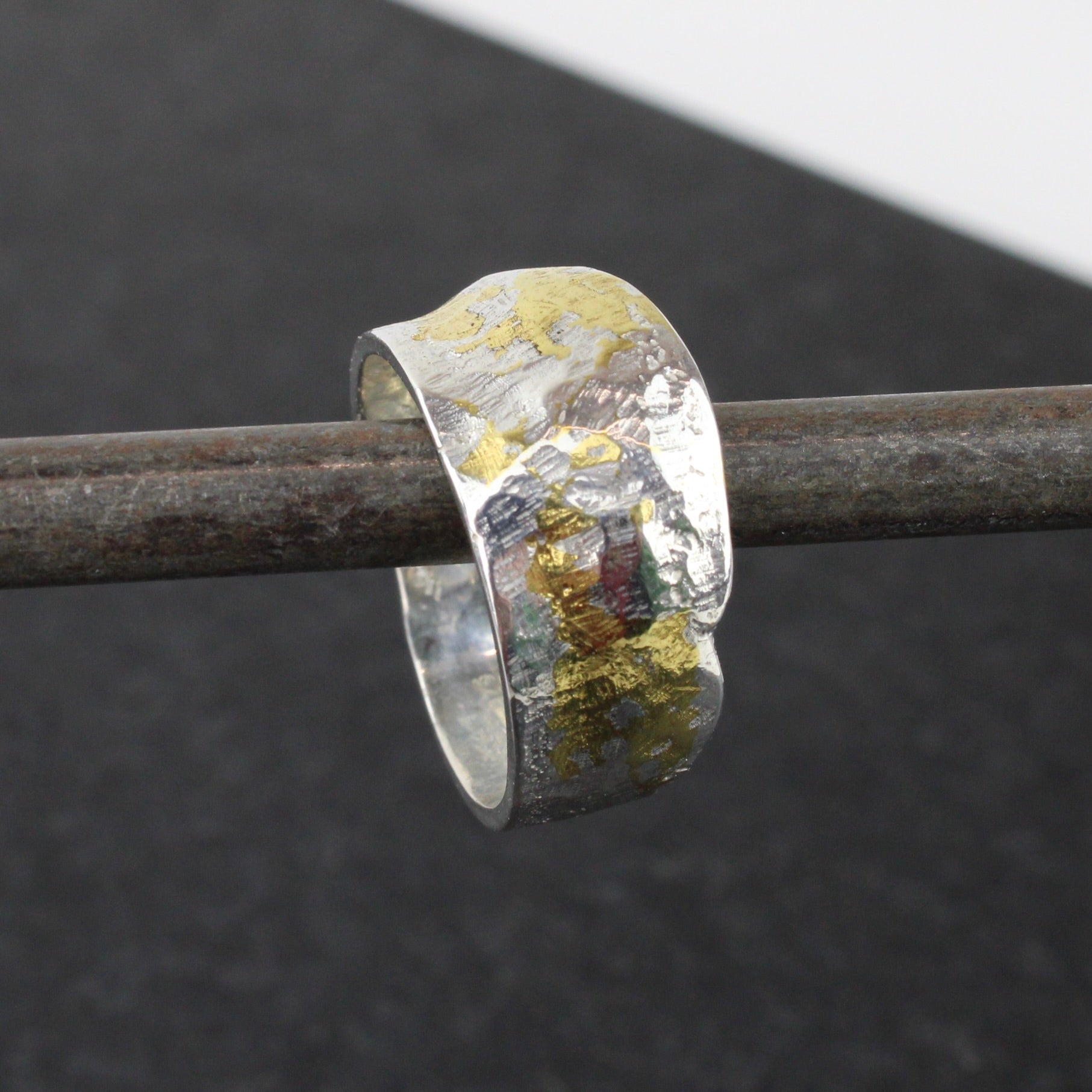 Cliffs Keum Boo Ring – Kina NZ Design + Artspace
