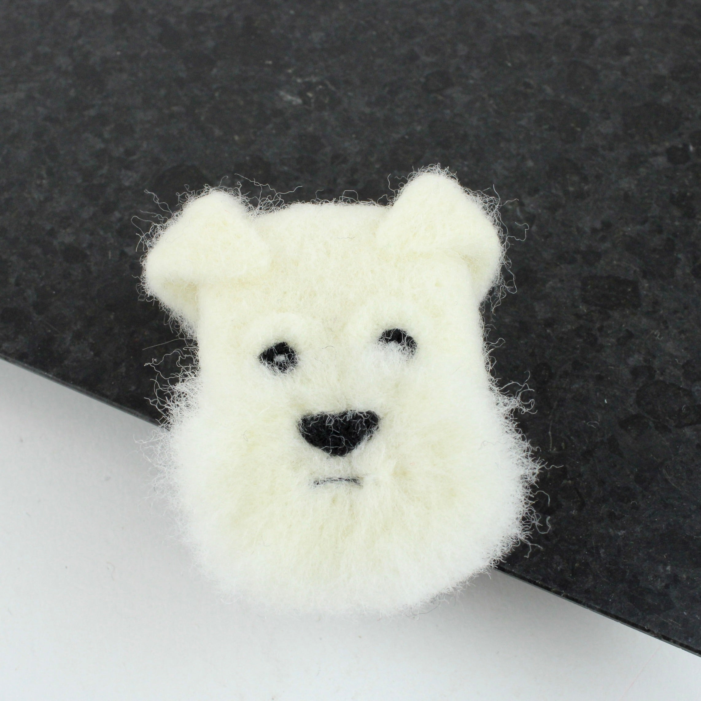 Scruffy Dog Brooch - white – Kina NZ Design + Artspace