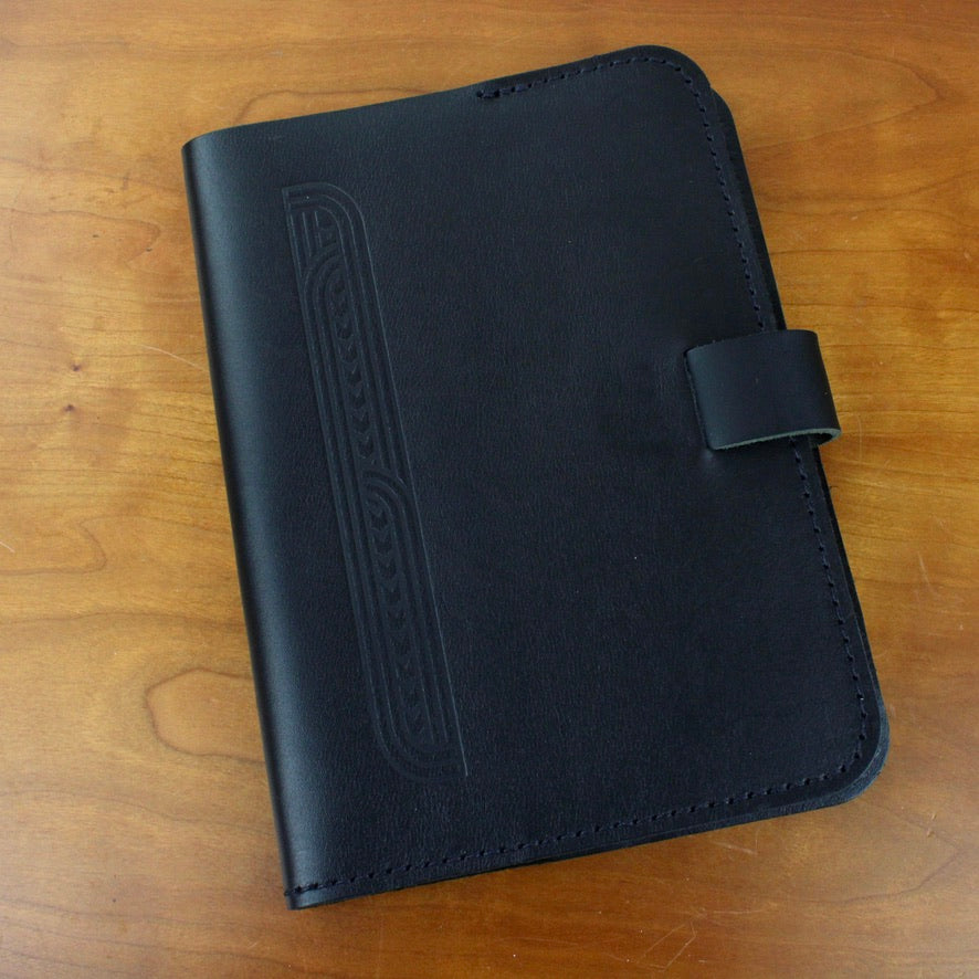 Leather Notebook - Whakarare black – Kina NZ Design + Artspace