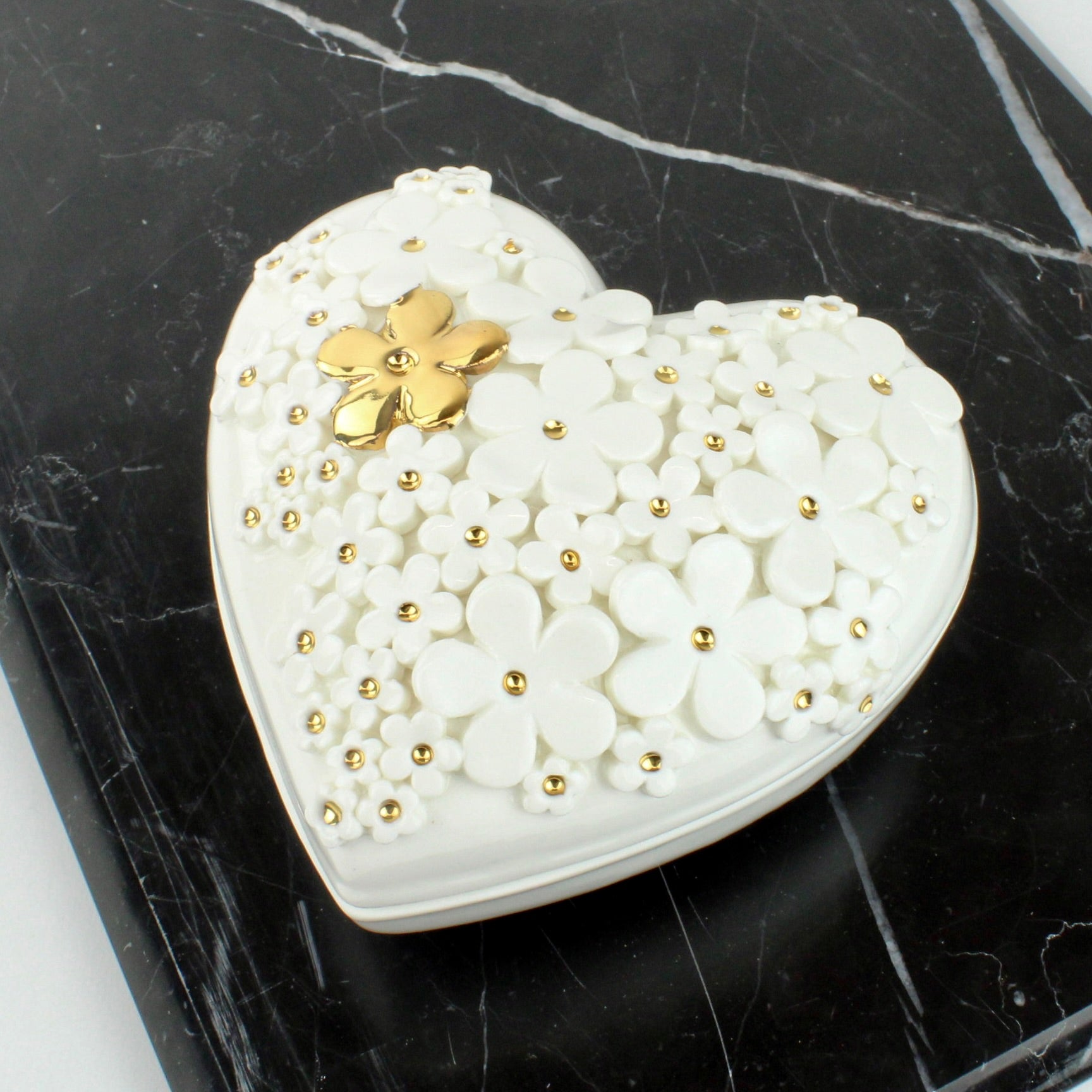 Heart trinket box – Kina NZ Design + Artspace