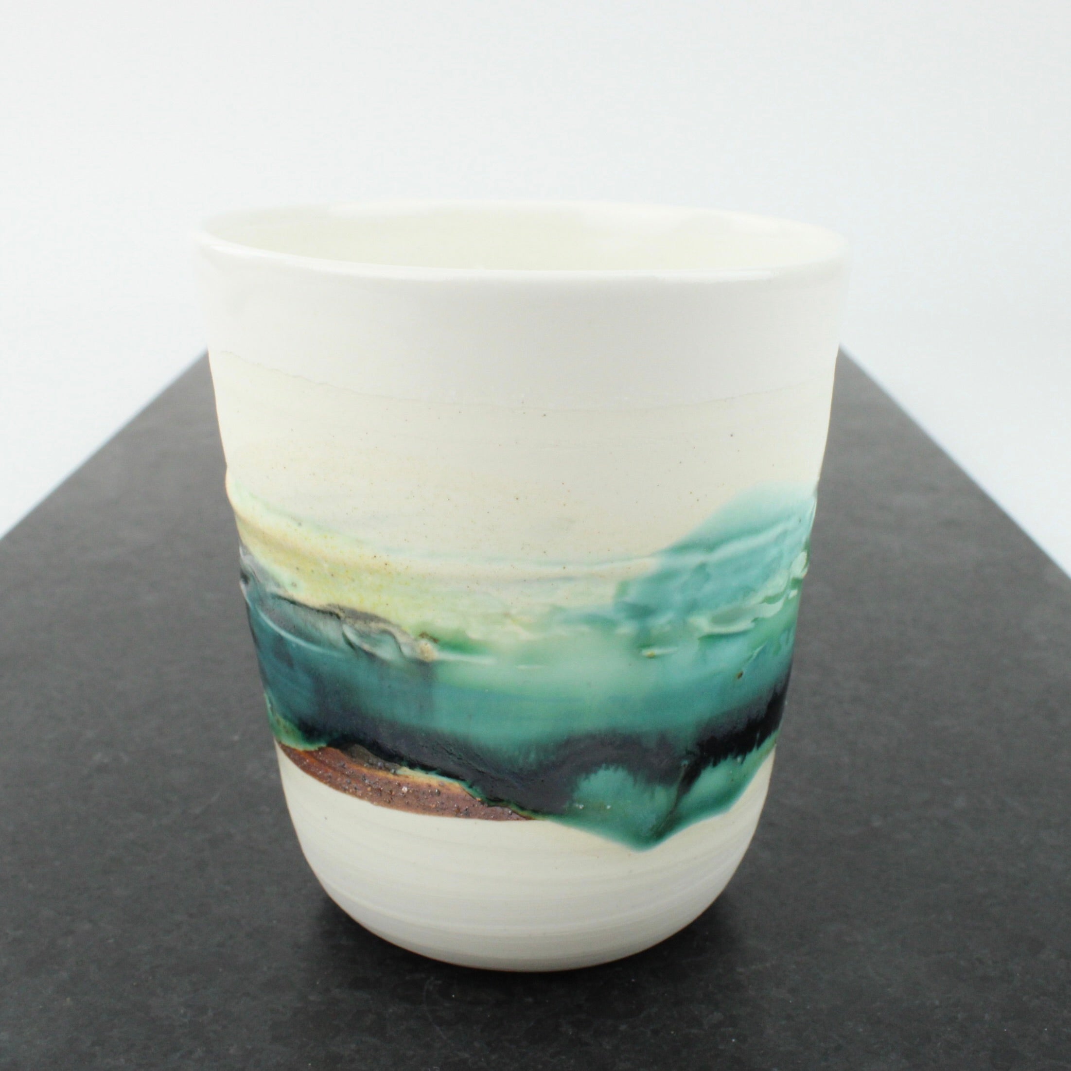 Harbour Rim Beaker V – Kina NZ Design + Artspace