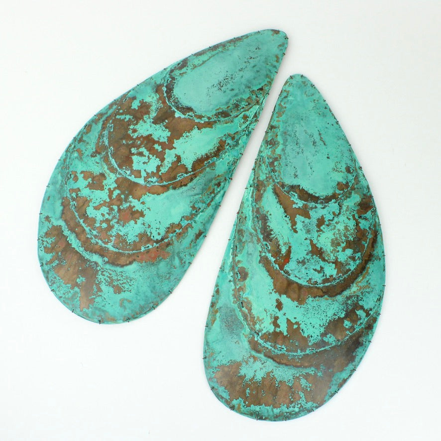 Pair of Mussel shells – Kina NZ Design + Artspace