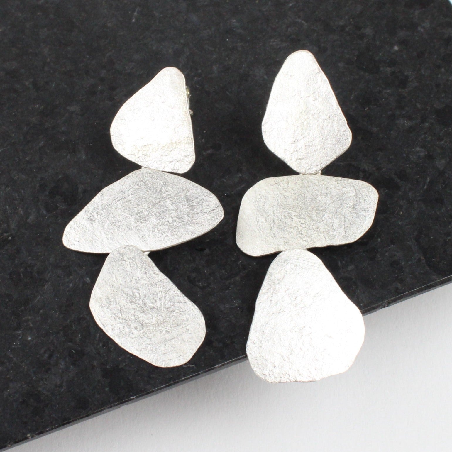 Three Stone Earrings - medium – Kina NZ Design + Artspace
