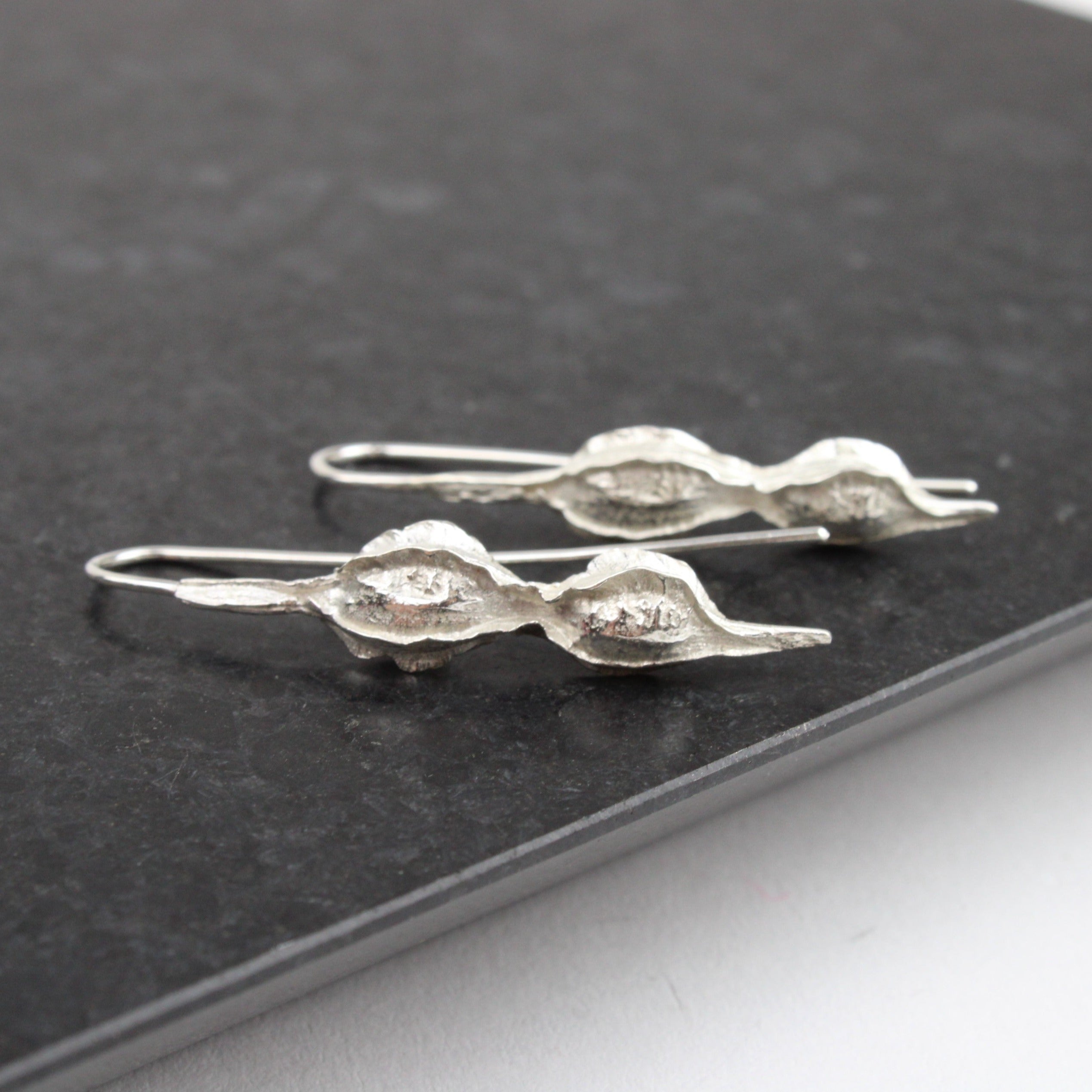 Kowhai Seed Pod Earrings - silver – Kina NZ Design + Artspace