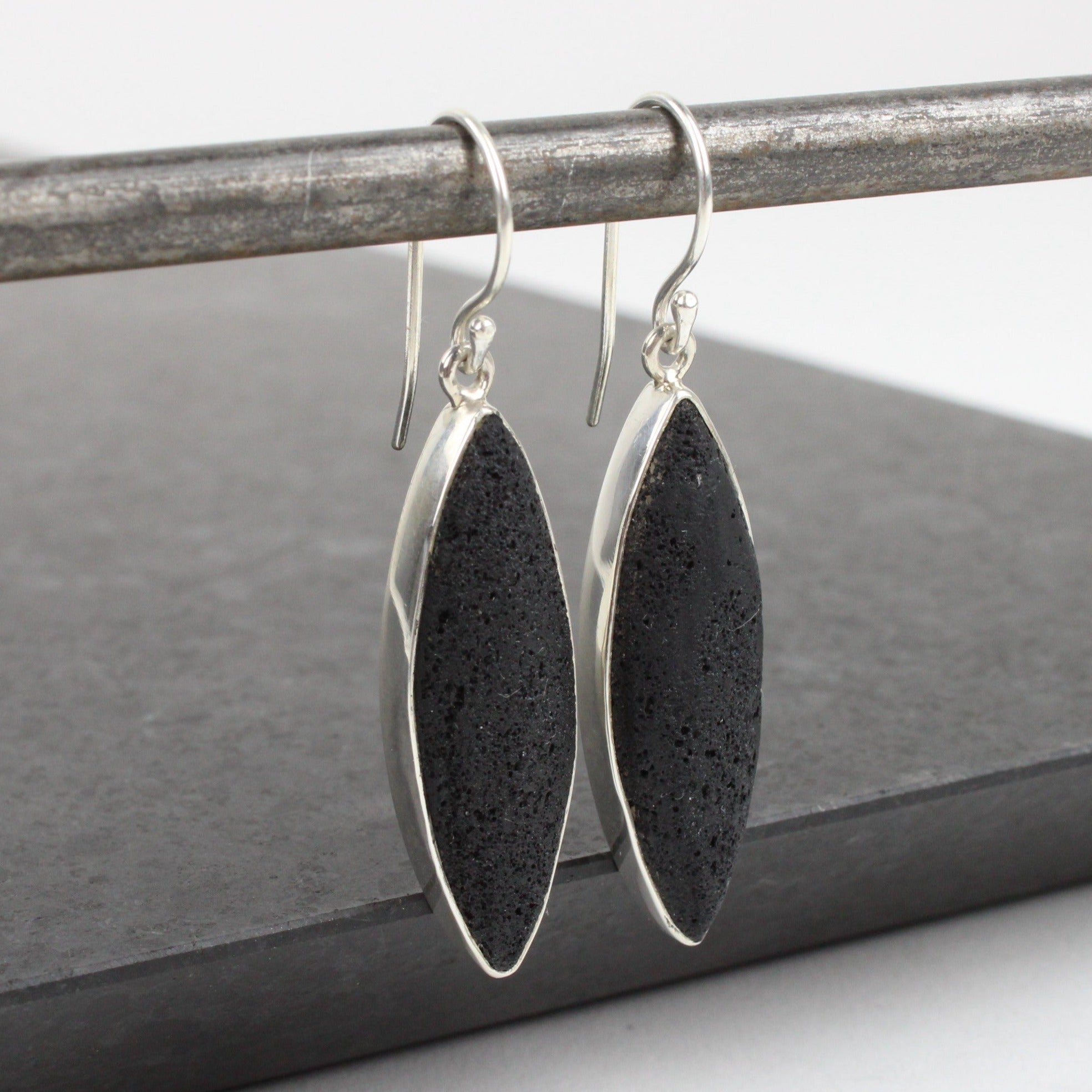 Lava leaf earrings – Kina NZ Design + Artspace