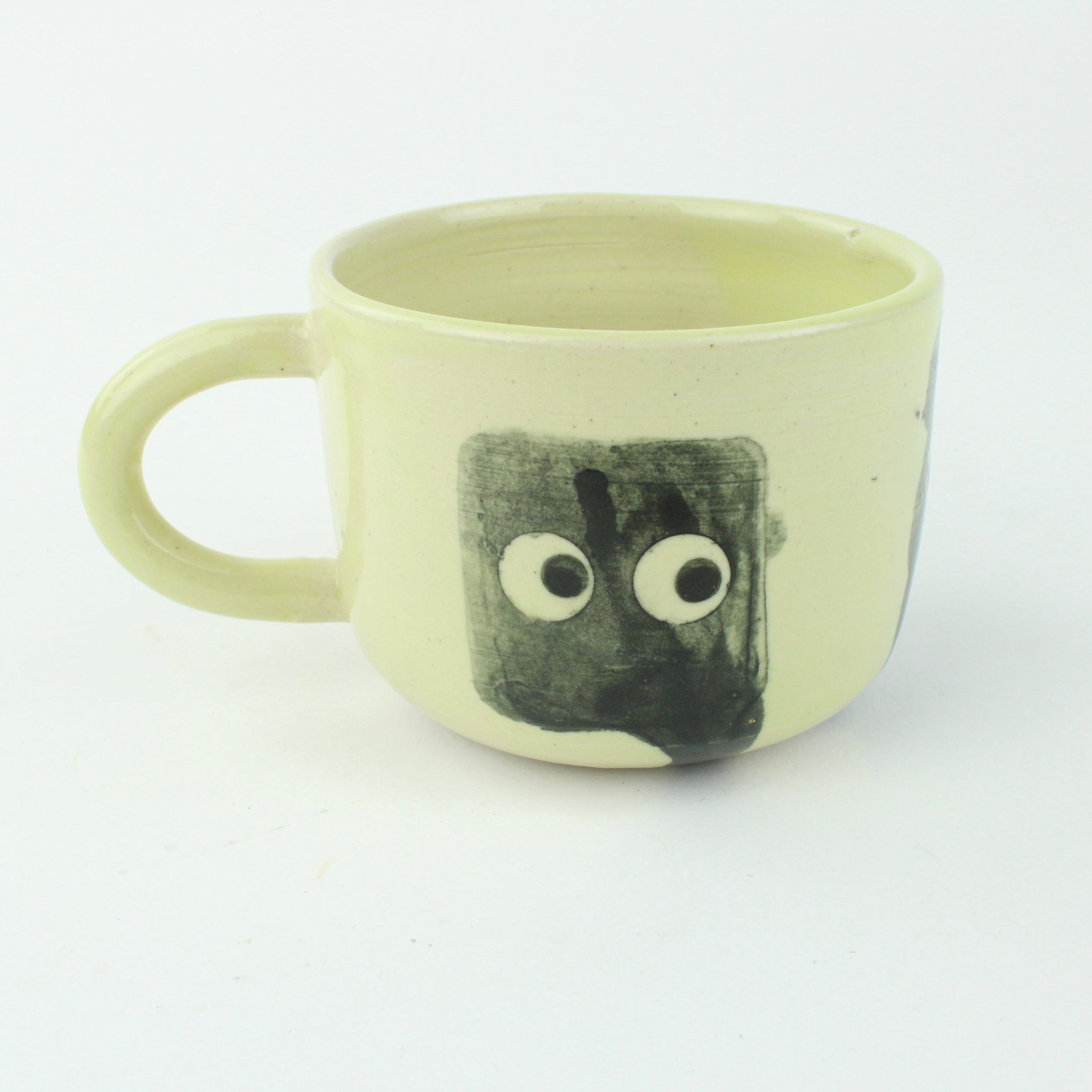 Googly Eyes Cup – Kina NZ Design + Artspace