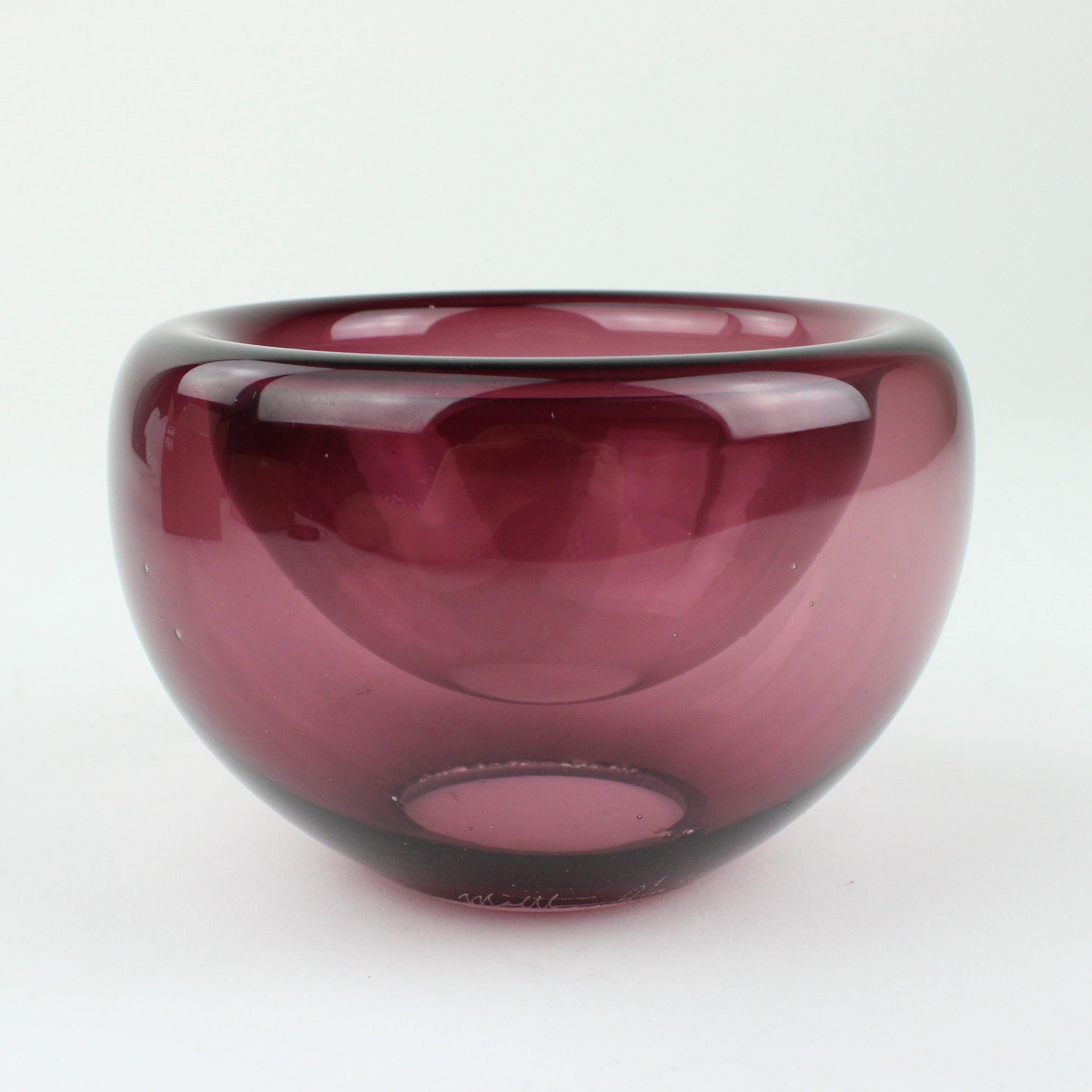 Fulvio bowl - aubergine – Kina NZ Design + Artspace